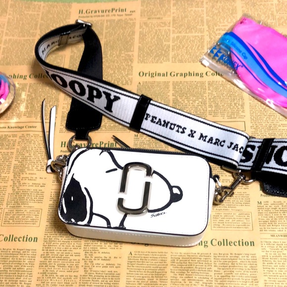 Marc Jacobs | Bags | Marc Jacobs Mark Jacobs Snoopy Collaboration ...